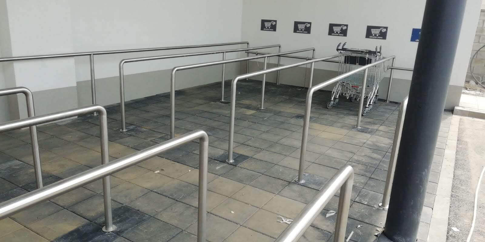 Stainless steel trolley parking - Technic Steel